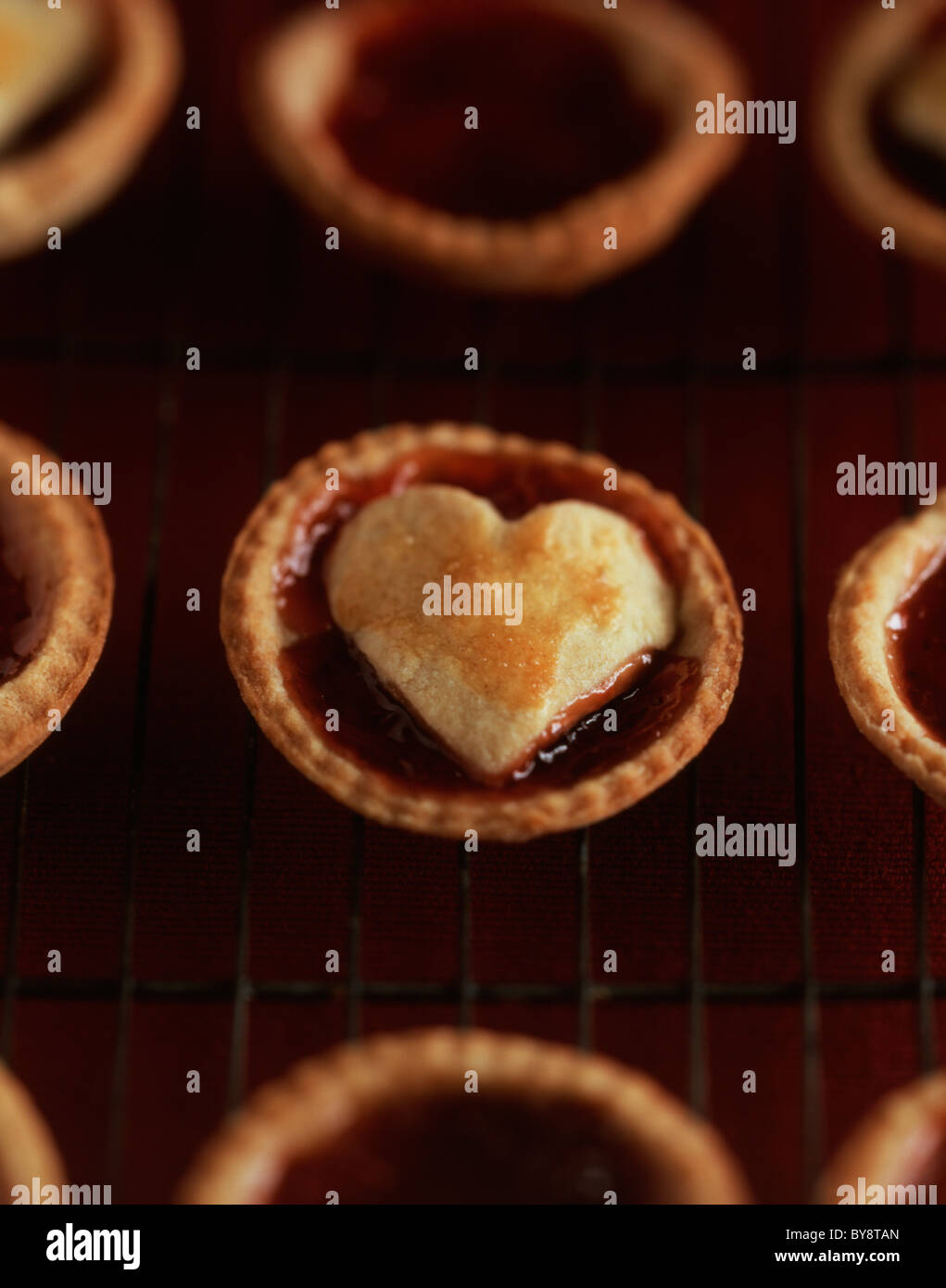 Jam heart tarts hi-res stock photography and images - Alamy