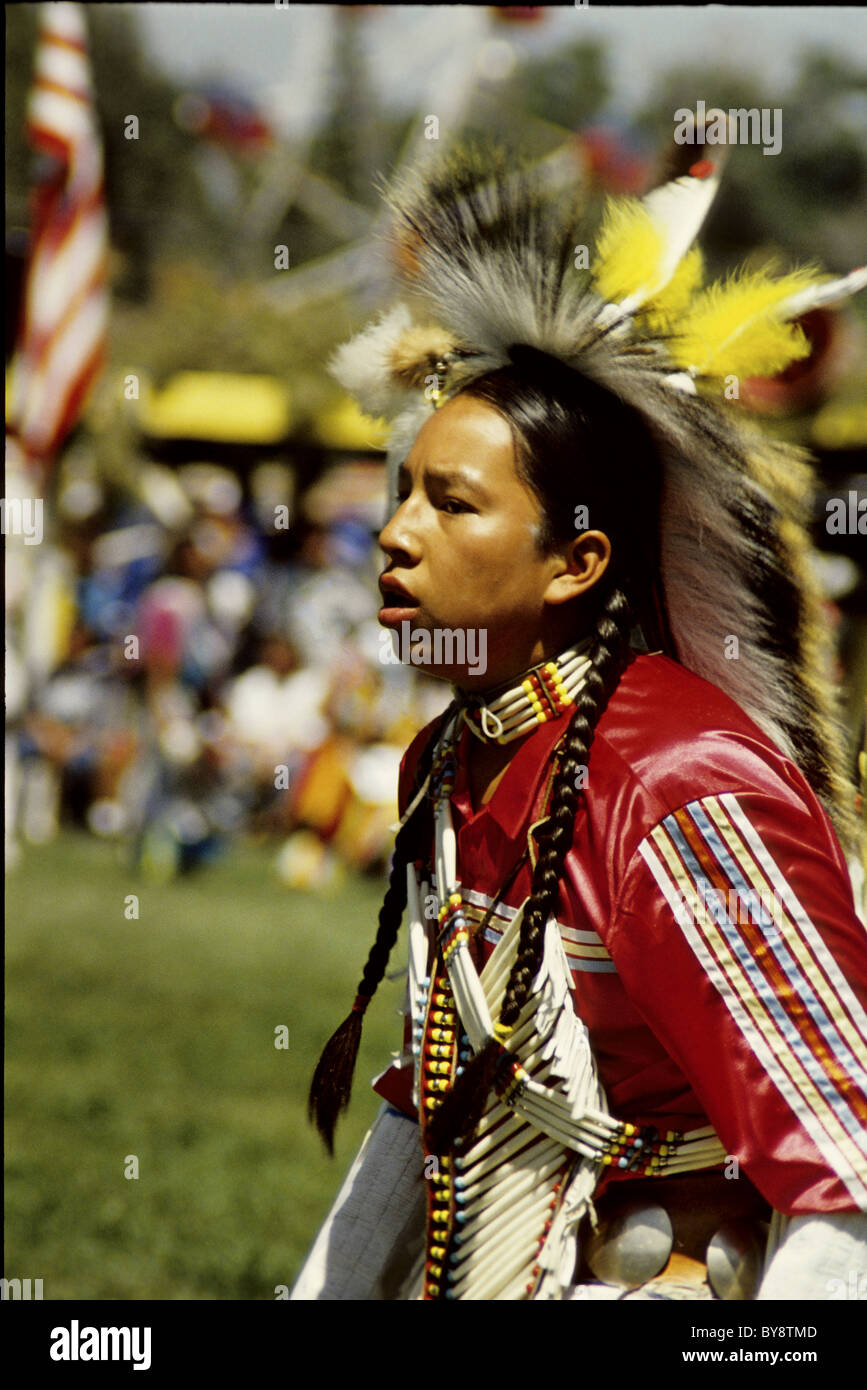 Indian with braids native american hi-res stock photography and images ...
