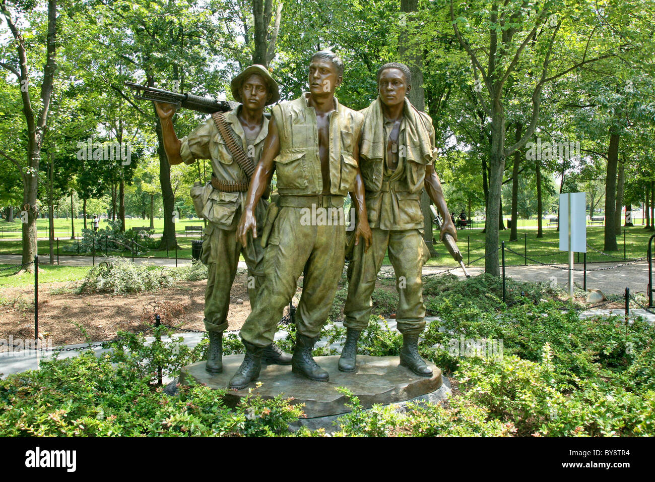 Three Service Man,Vietnam Veterans Memorial; Washington;America;USA ...