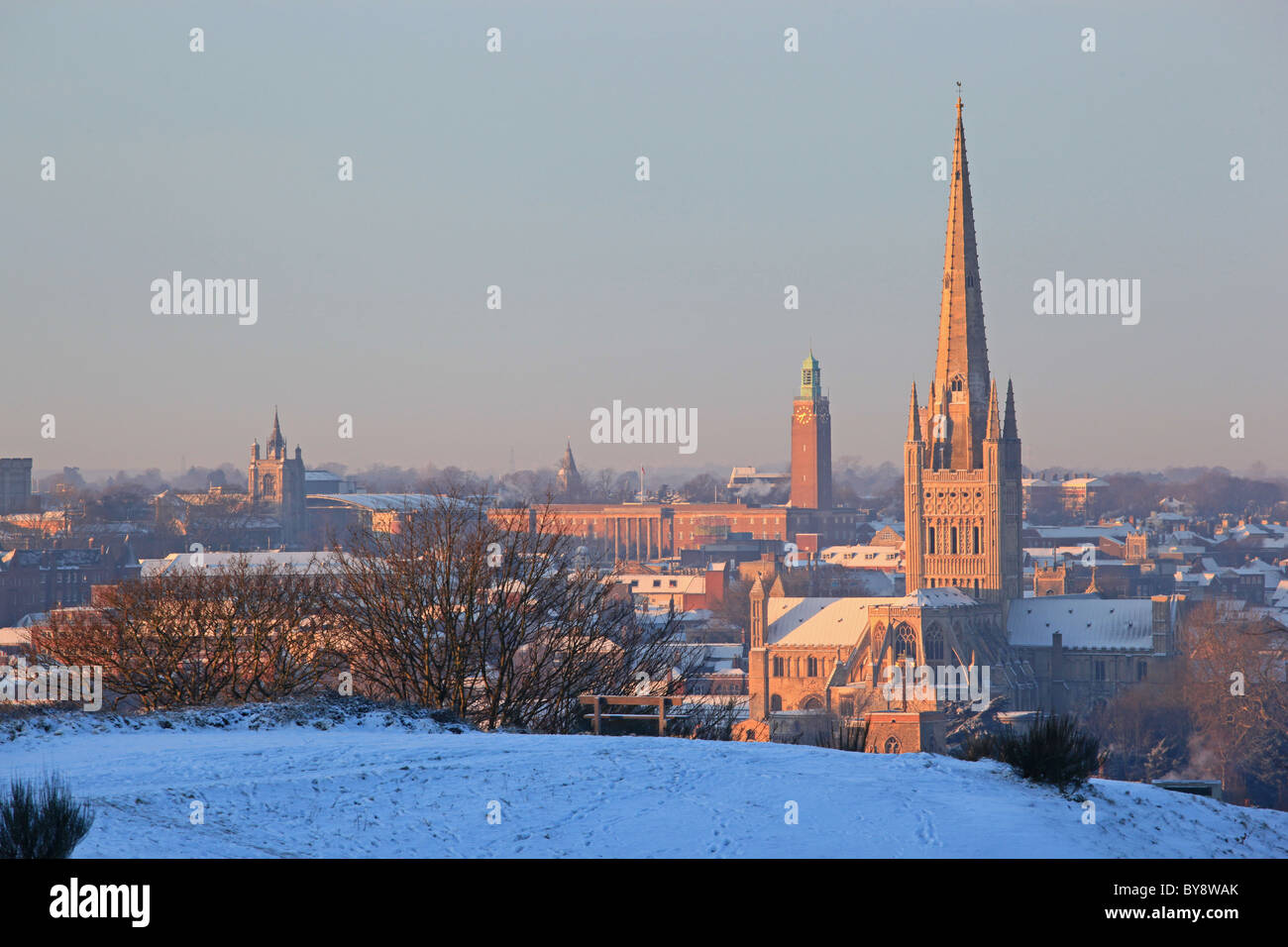 Norwich under snow from Mousehold Heath Stock Photo - Alamy