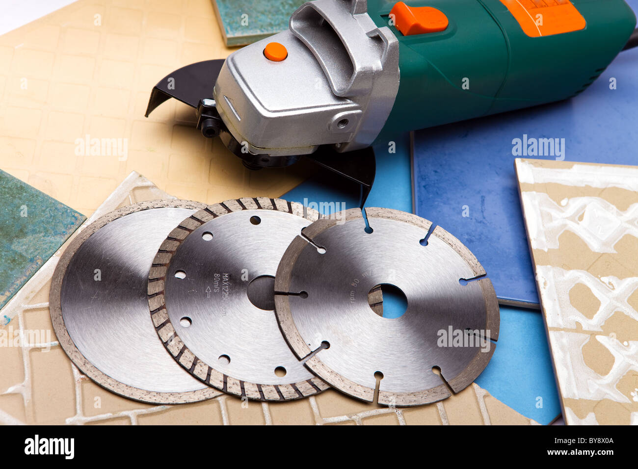 Cutting disks hi-res stock photography and images - Alamy