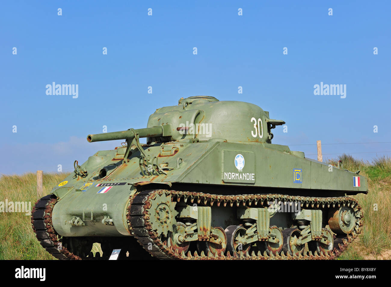Sherman tank 1945 hi-res stock photography and images - Alamy