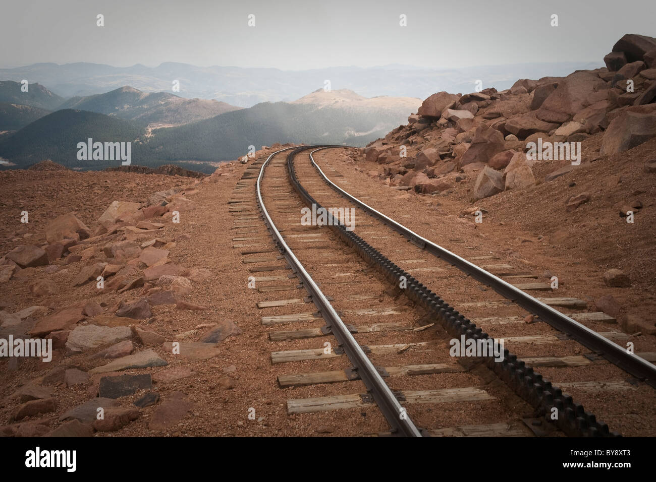 mountain railroad tracks Stock Photo - Alamy