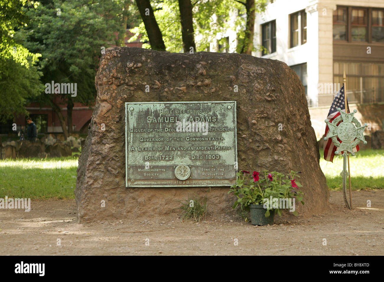 Adams grave hi-res stock photography and images - Alamy
