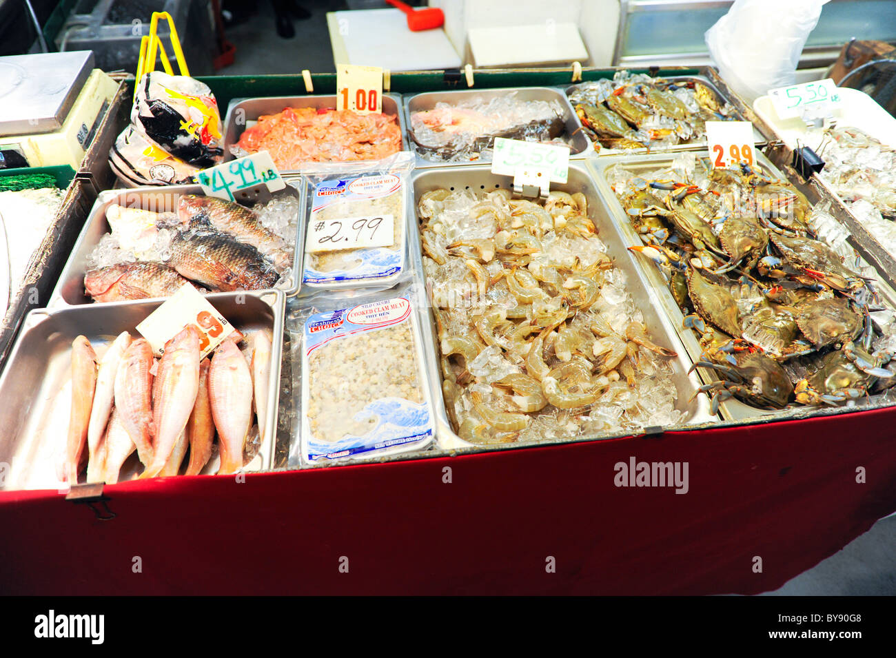 Seafood display Chinatown Area Honolulu Hawaii Oahu Pacific Ocean Stock ...
