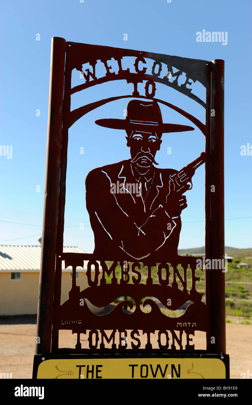 Welcome to Tombstone Arizona sign Stock Photo - Alamy