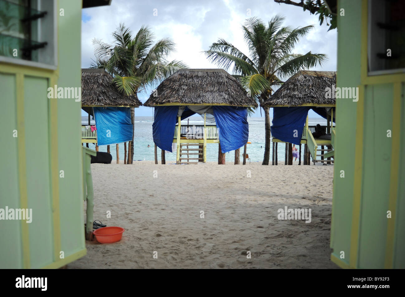 Samoan fale hi-res stock photography and images - Alamy