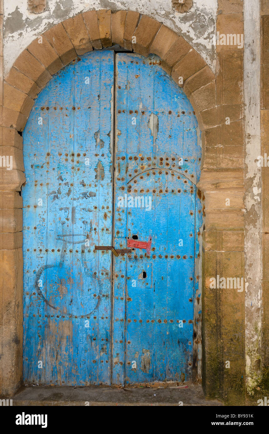 Morocco street graffiti hi-res stock photography and images - Alamy