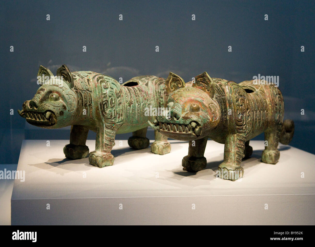 Bronze tiger sculptures, China - Middle Western dynasty, ca. 900 BCE ...