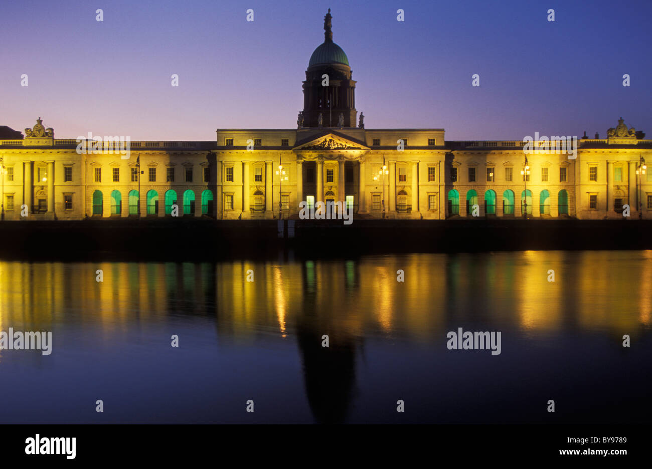 The Georgian Custom House on the River Liffey Dublin Eire EU Europe ...