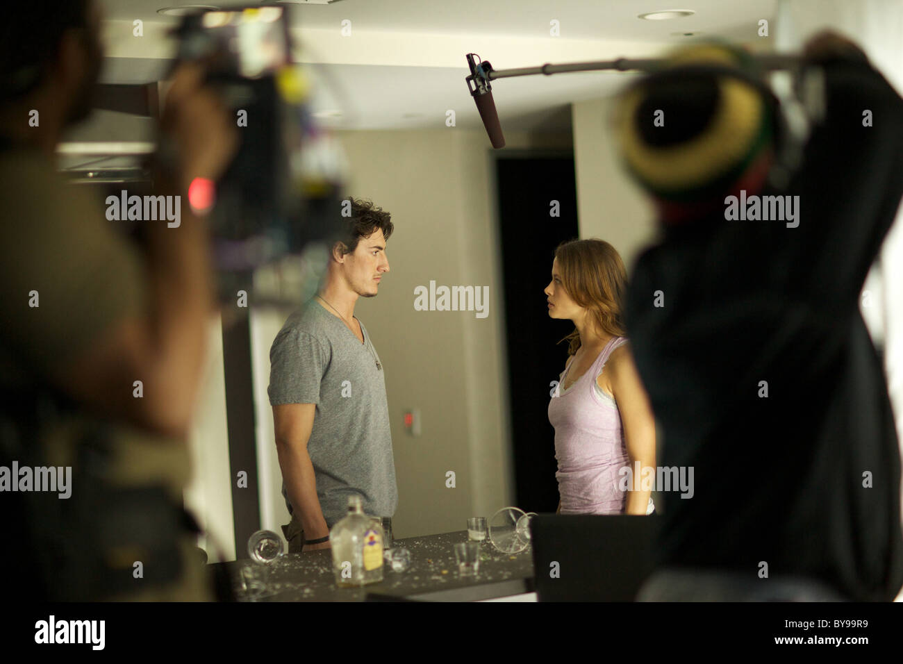 Scottie thompson shooting picture hi-res stock photography and images ...