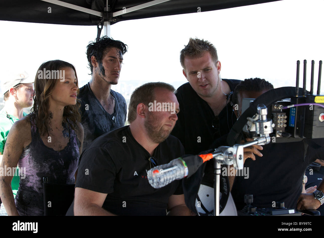 Scottie thompson shooting picture hi-res stock photography and images ...