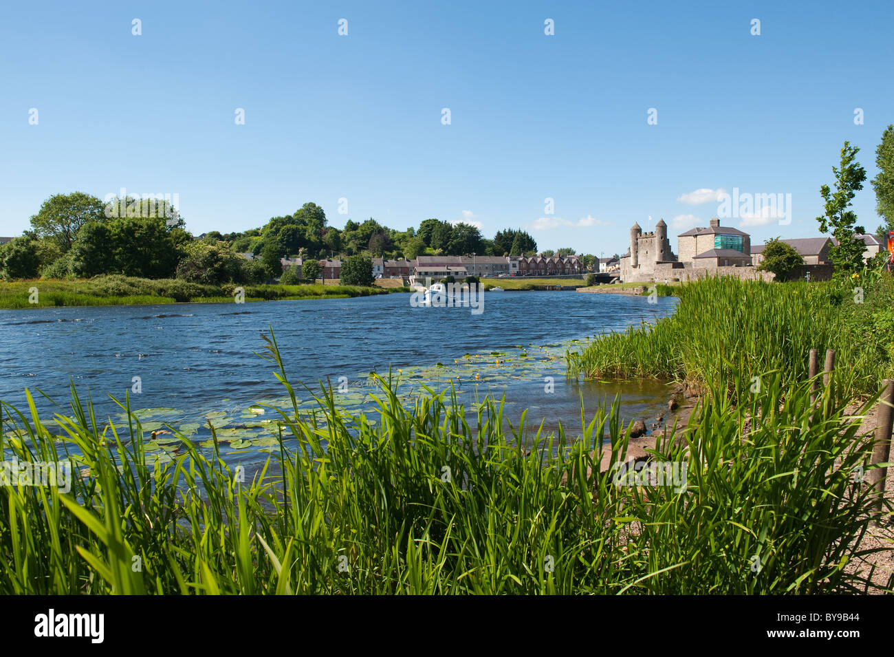 View on the Enniskillen Castle and river Erne Stock Photo - Alamy