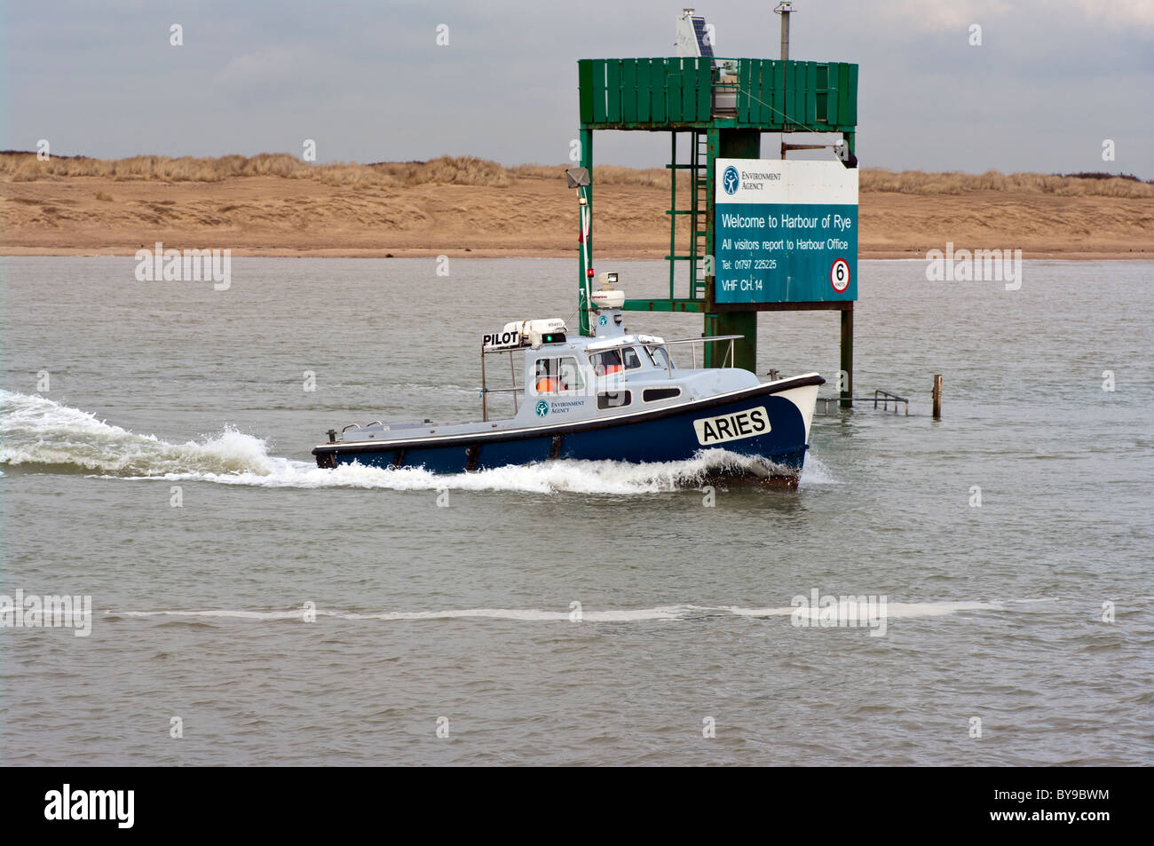 Environment Agency Pilot Boat Leaving The River Rother Rye East Sussex ...
