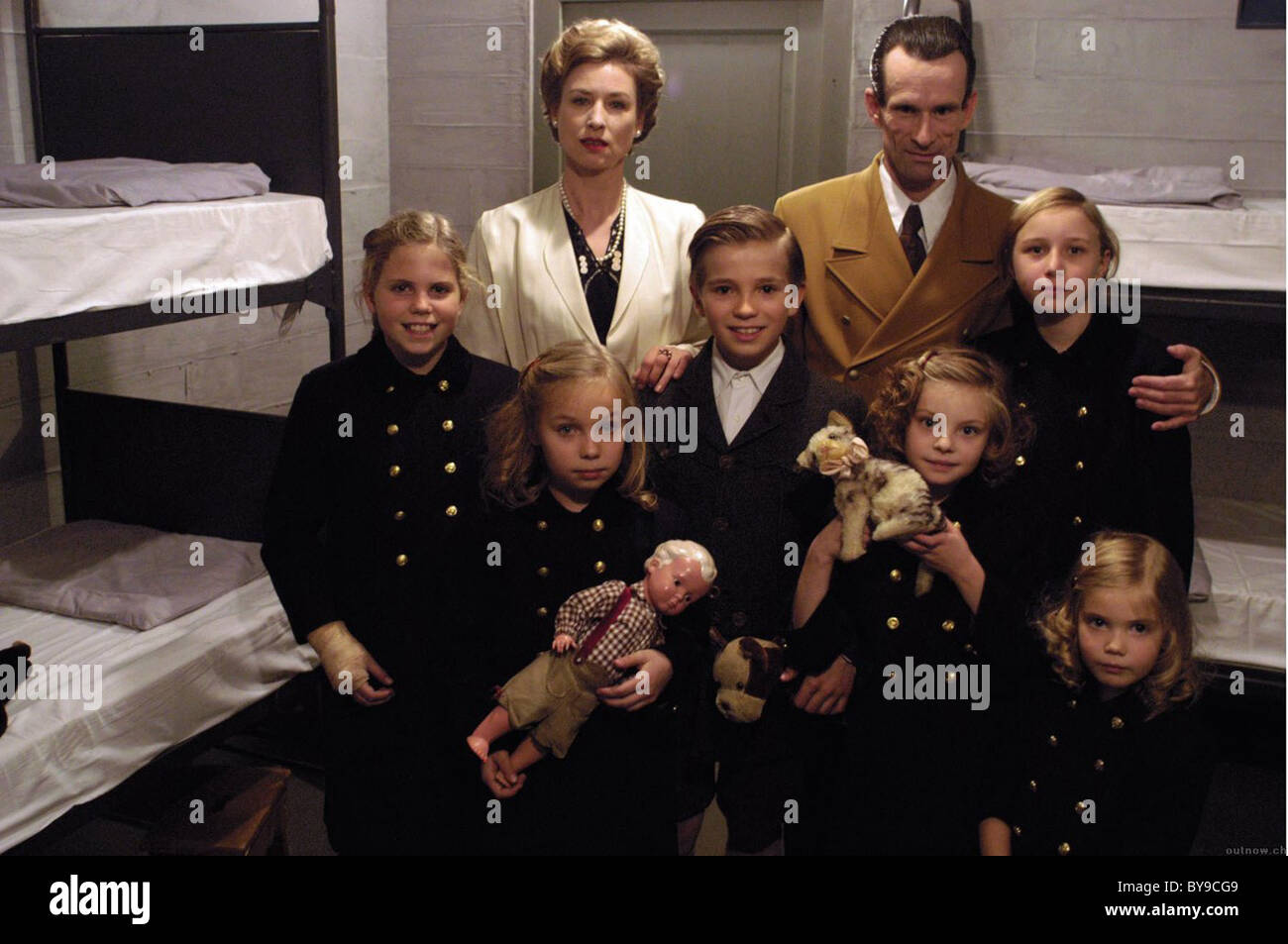 Ulrich matthes corinna harfouch downfall hi-res stock photography and images - Alamy