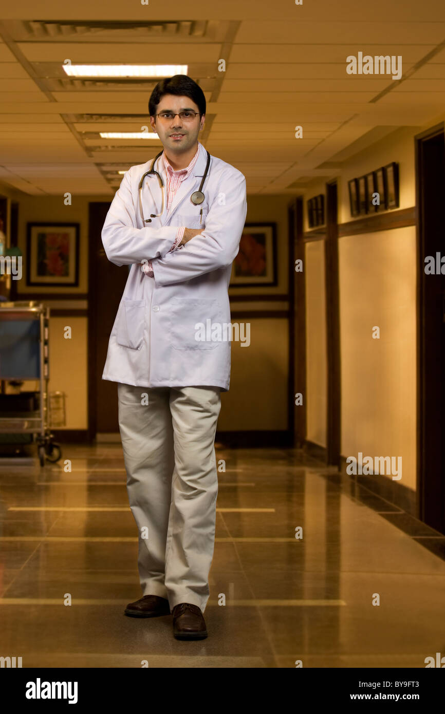 Portrait of a doctor Stock Photo - Alamy