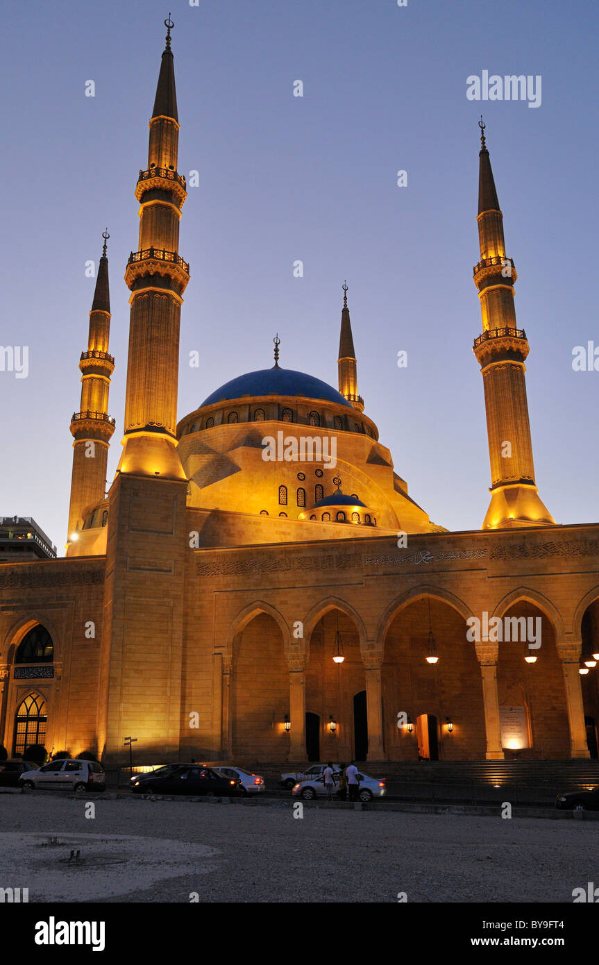 Illuminated Al Amine Mosque in Beirut, Beyrouth, Lebanon, Middle East ...