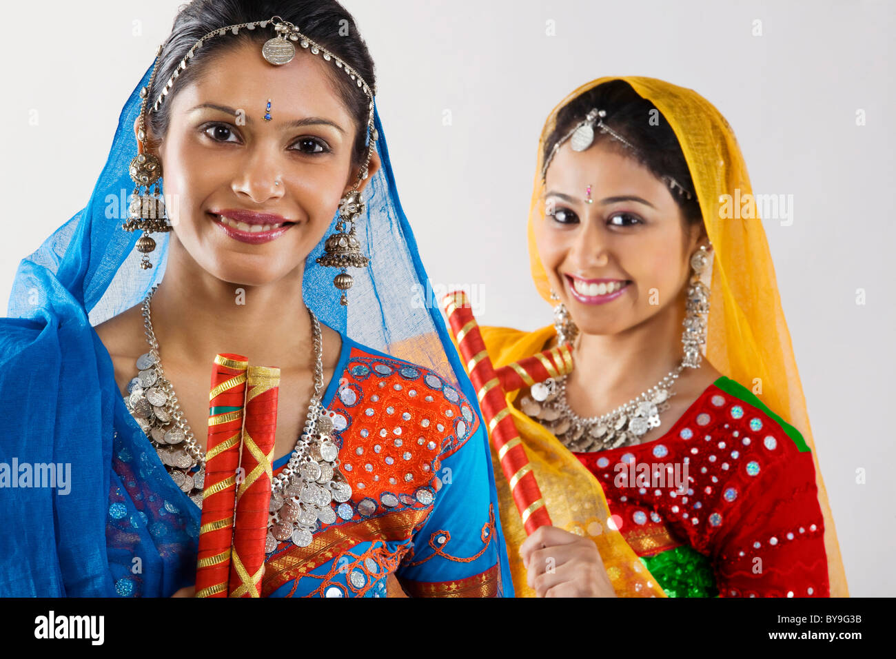 Gujarati Women Stock Photos & Gujarati Women Stock Images - Alamy