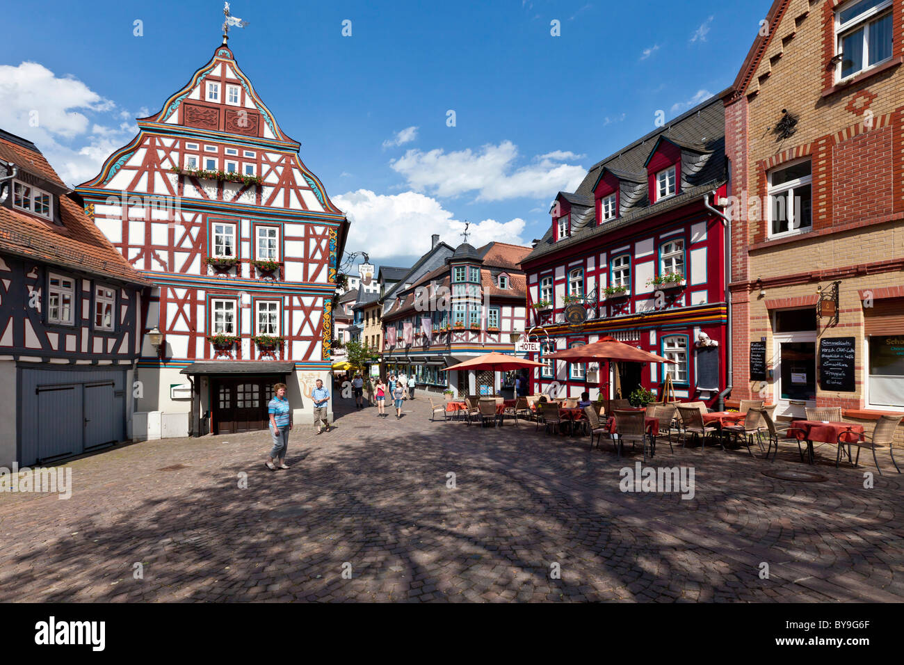 Historic town centre of Idstein, Koenig-Adolf-Platz square, German Half ...