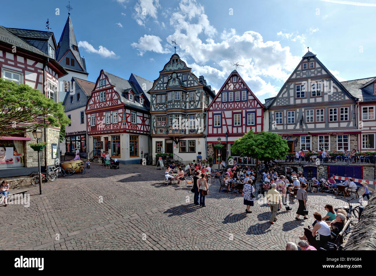 Historic town centre of Idstein, Koenig-Adolf-Platz square with the ...