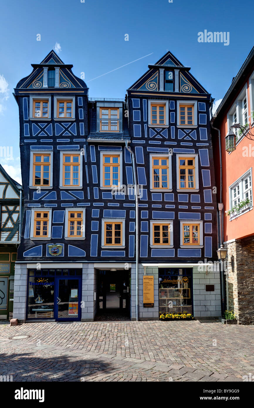 Crooked house, Idstein, German Half-Timbered House Road, Rheingau ...