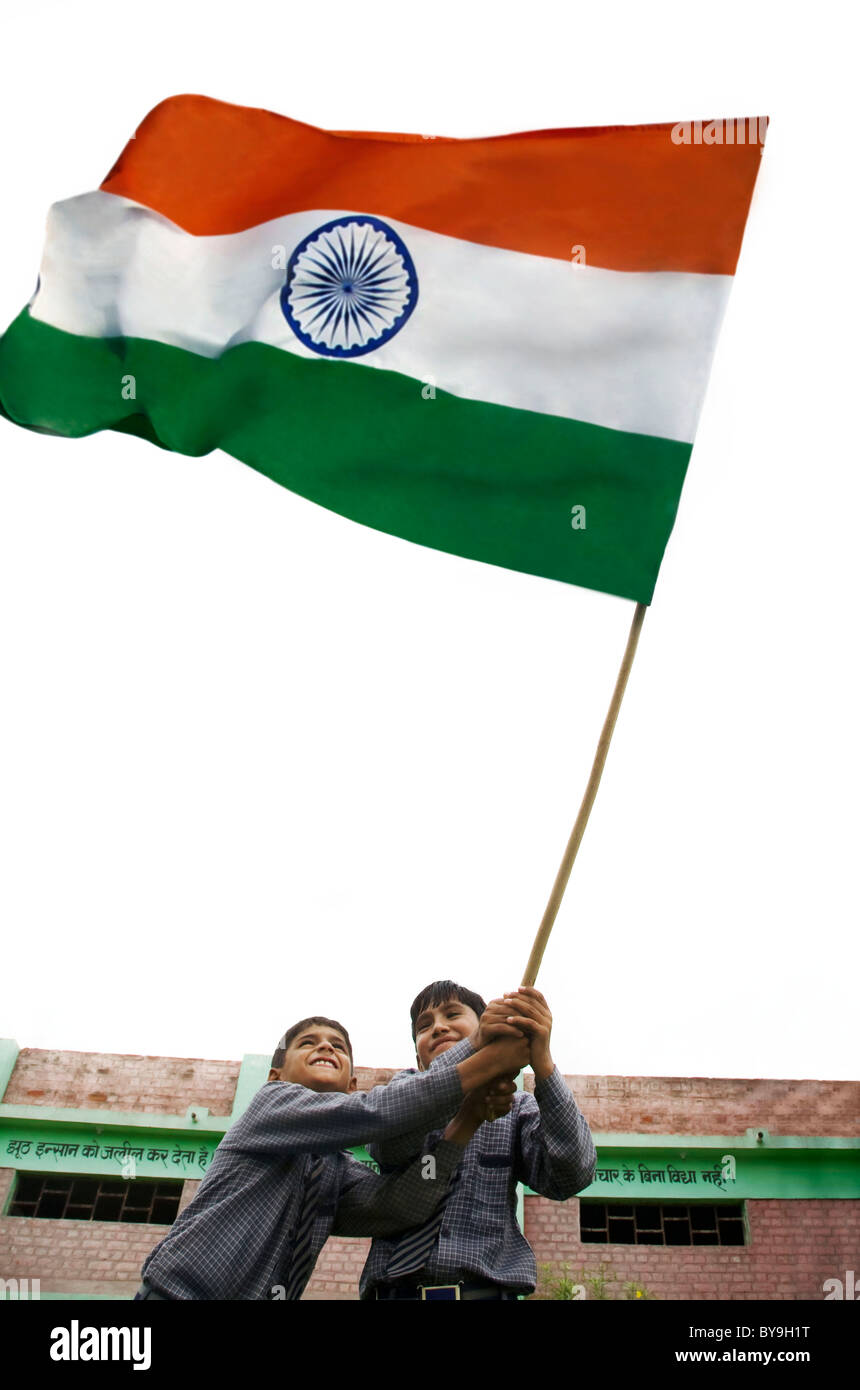 School children indian flag hi-res stock photography and images - Alamy