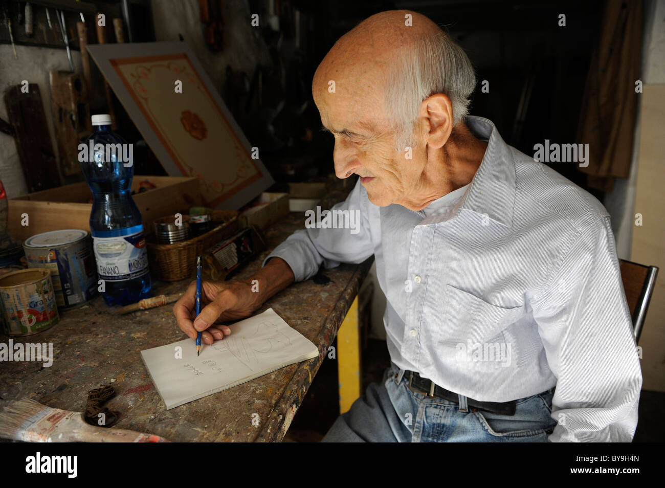 Male paint italian art hi-res stock photography and images - Alamy
