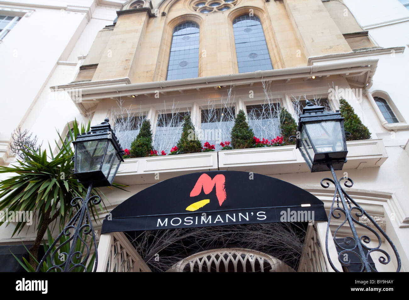 Anton Mosimann's restaurant in Knightsbridge, London Stock Photo - Alamy