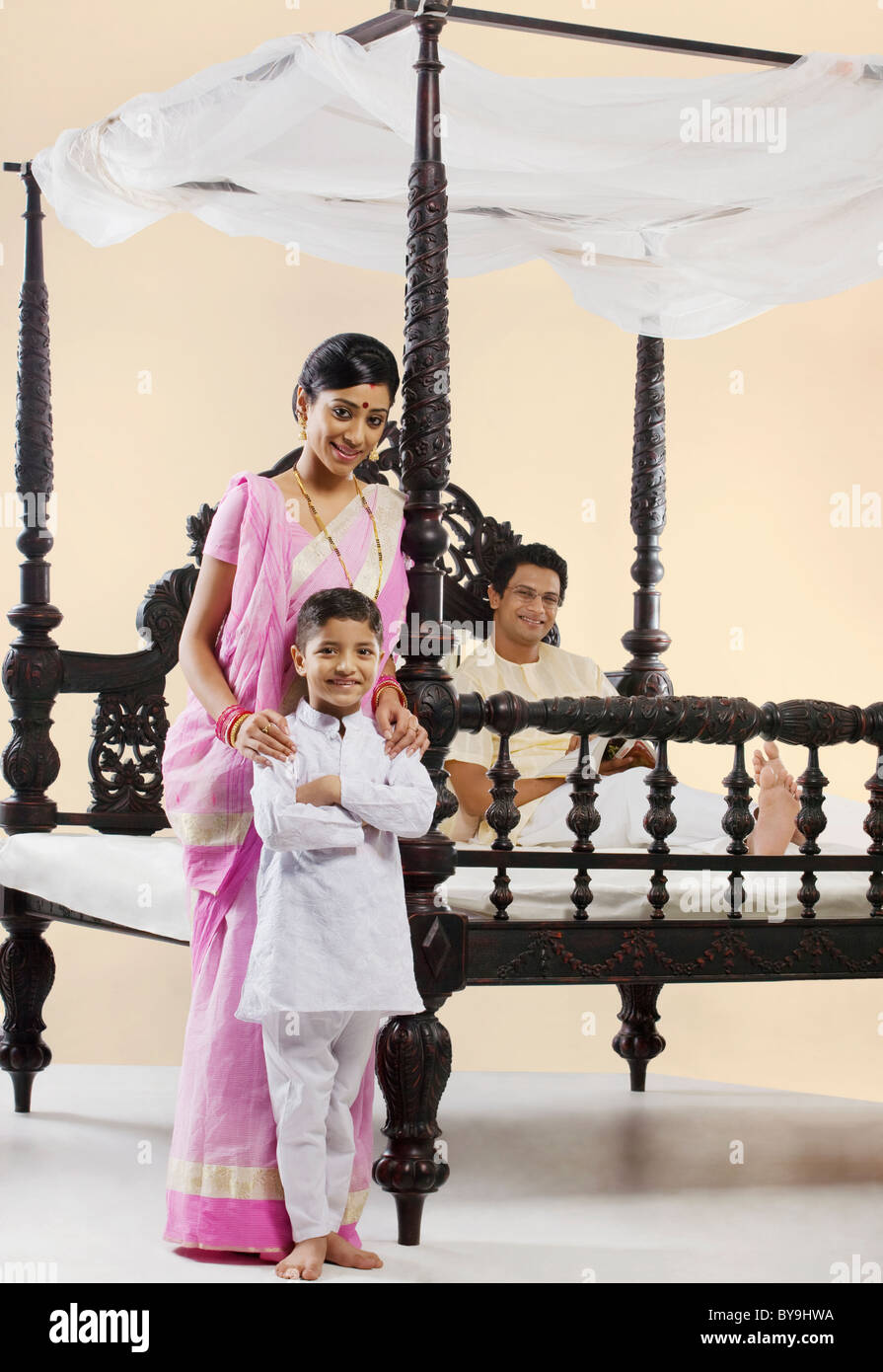 Bengali family hi-res stock photography and images - Alamy