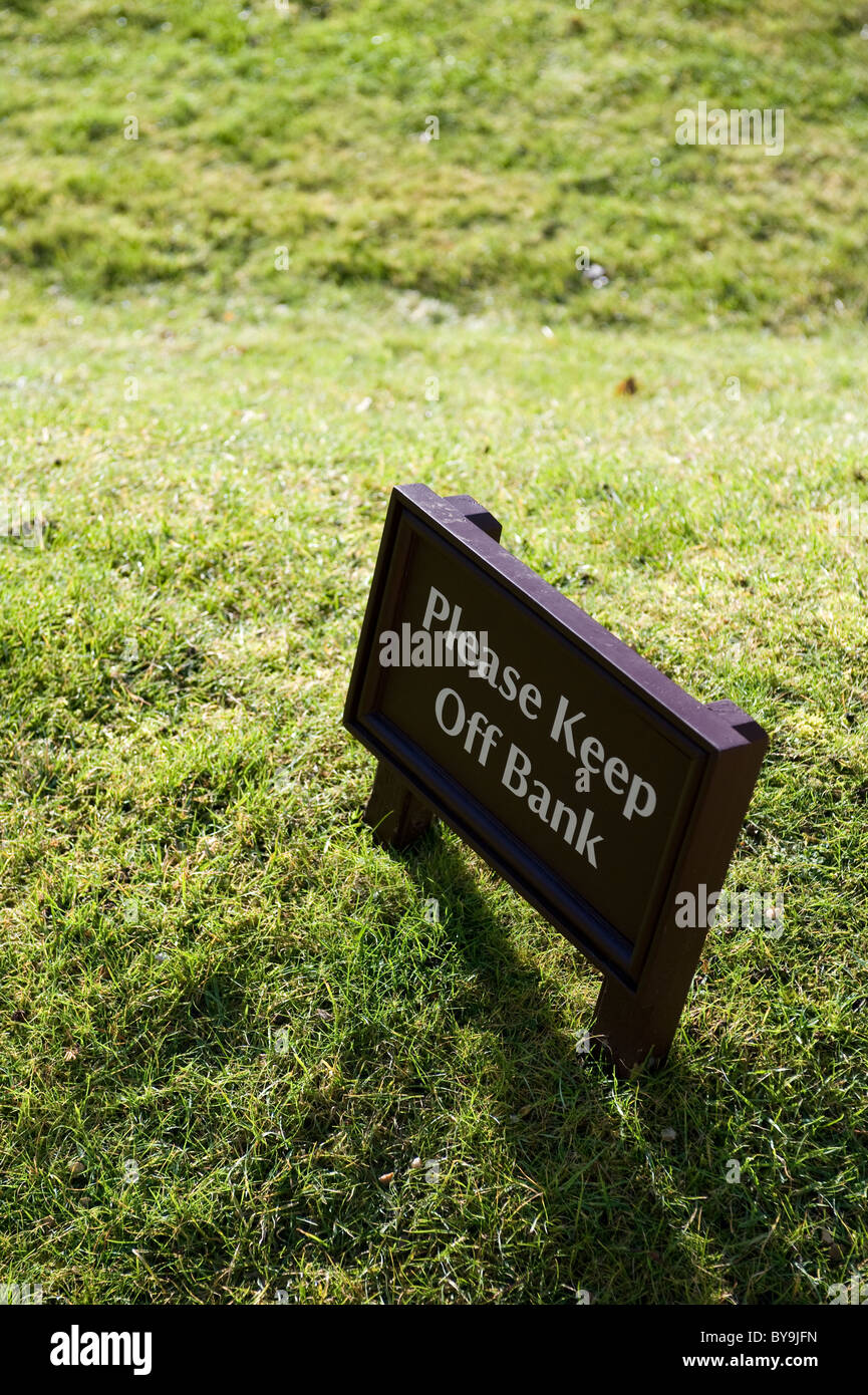 Directive sign hi-res stock photography and images - Alamy