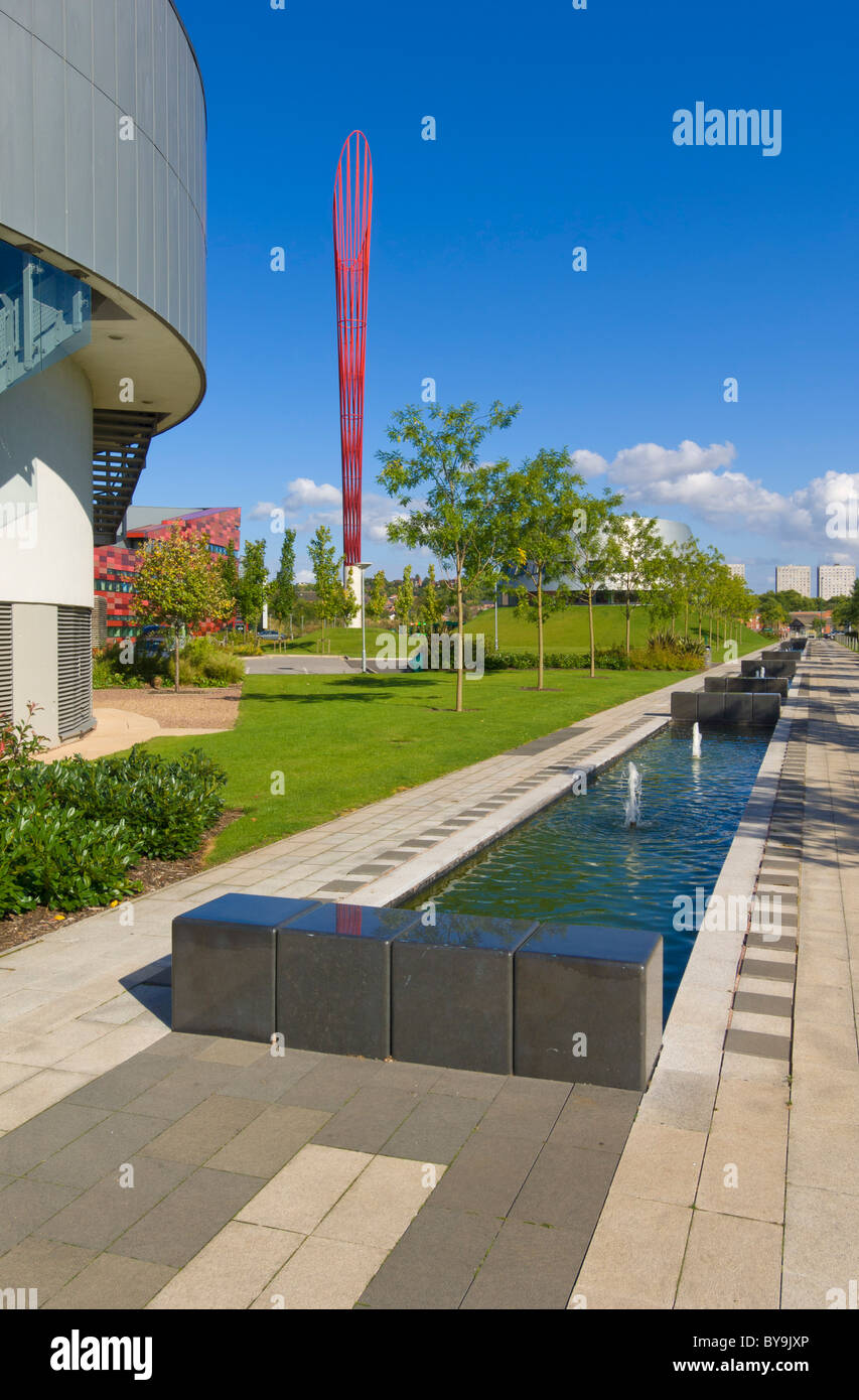 Nottingham University Business School and Aspire Sculpture Jubilee ...