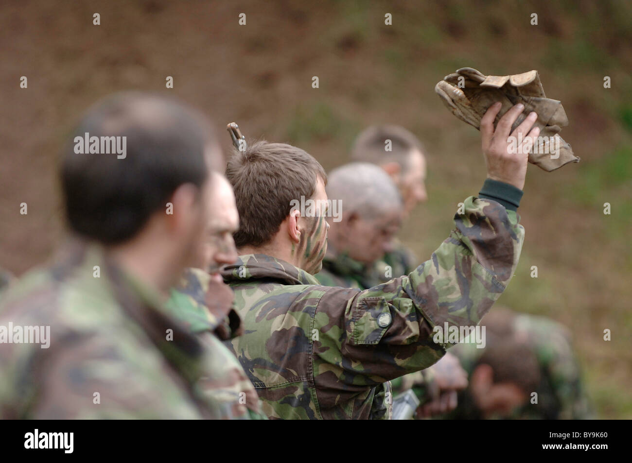 Volunteer army hi-res stock photography and images - Alamy