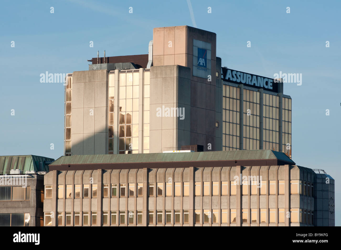 Axa building hi-res stock photography and images - Alamy