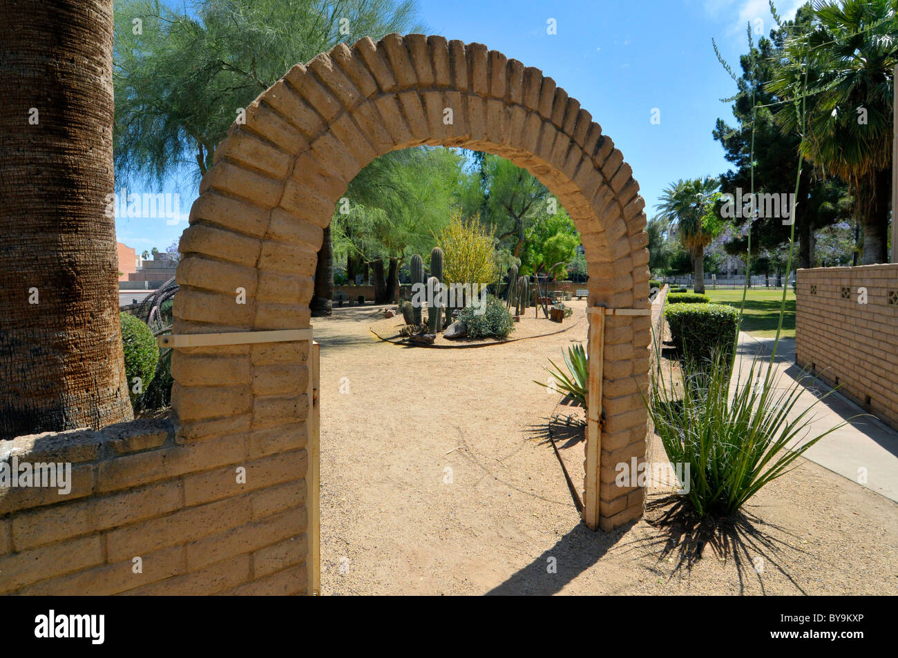Arch in Garden Area around State Capitol Buildings Phoenix Arizona ...