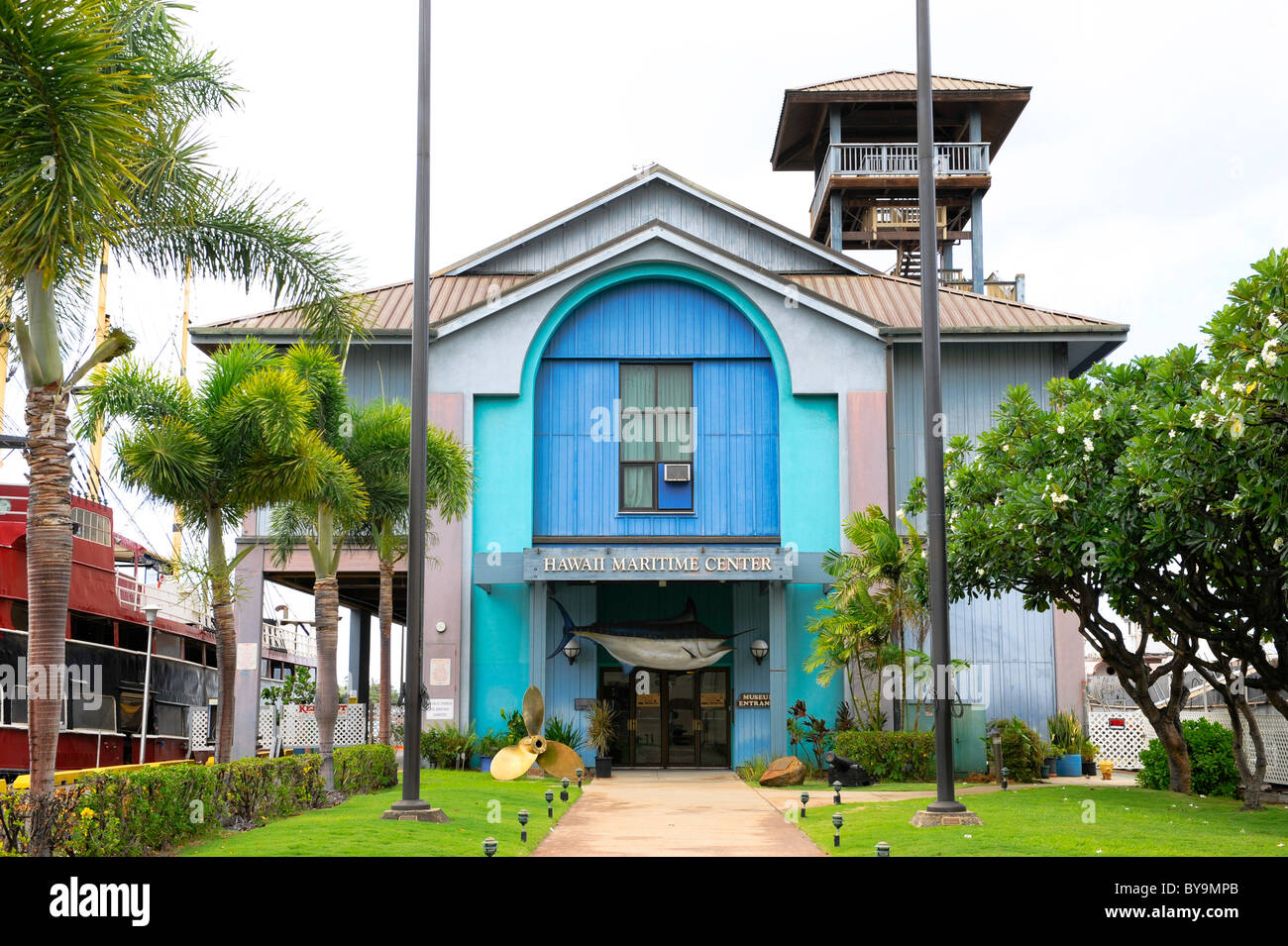 Pearl harbor visitor center hi-res stock photography and images - Alamy