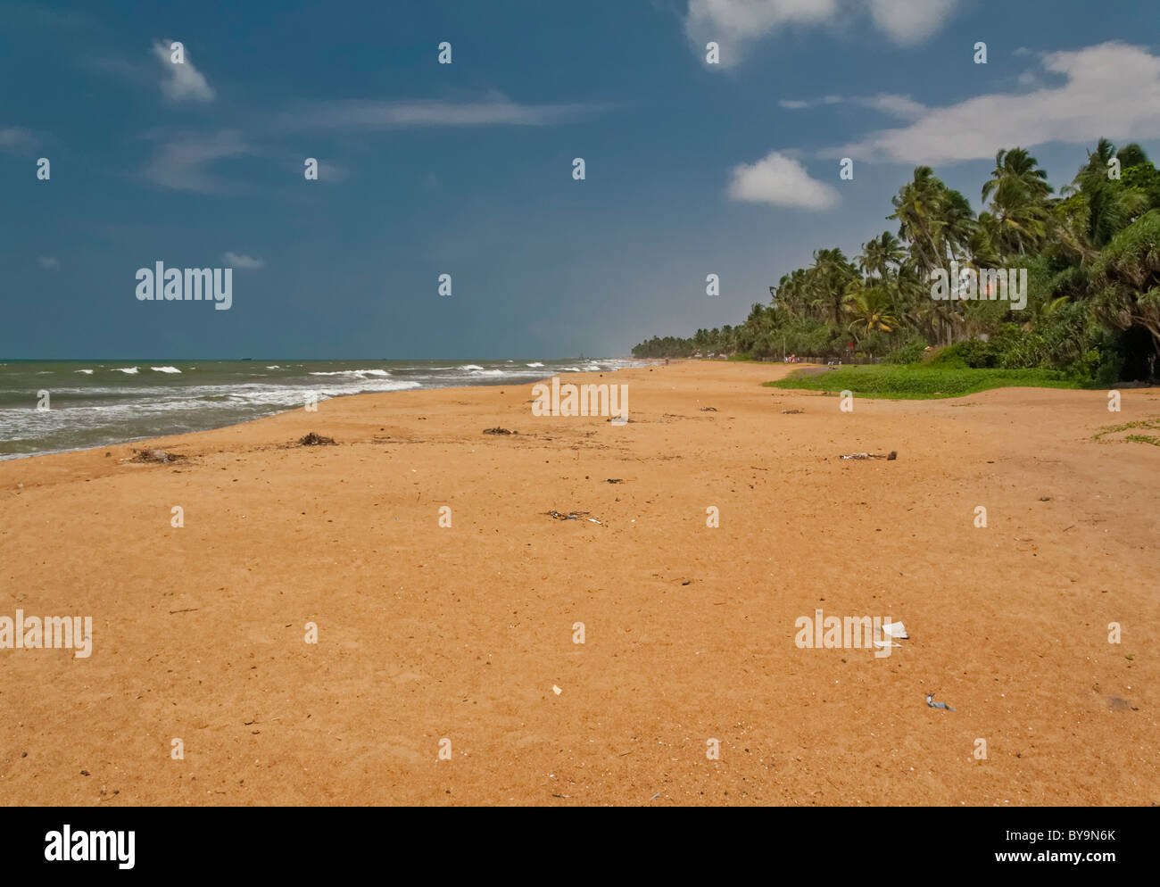 Wadduwa beach hi-res stock photography and images - Alamy