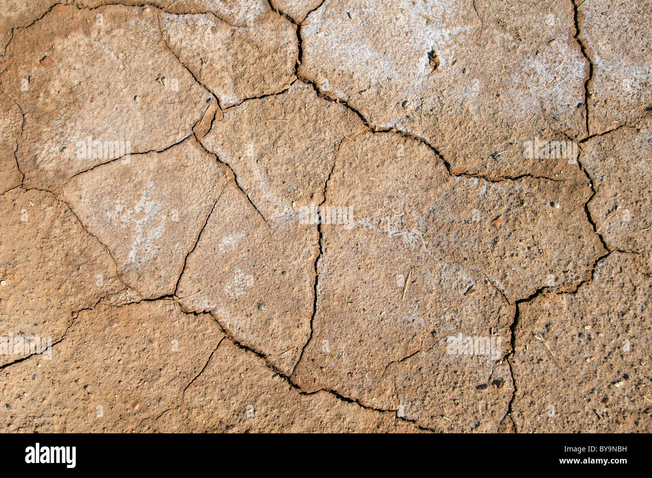 Desert structures hi-res stock photography and images - Alamy