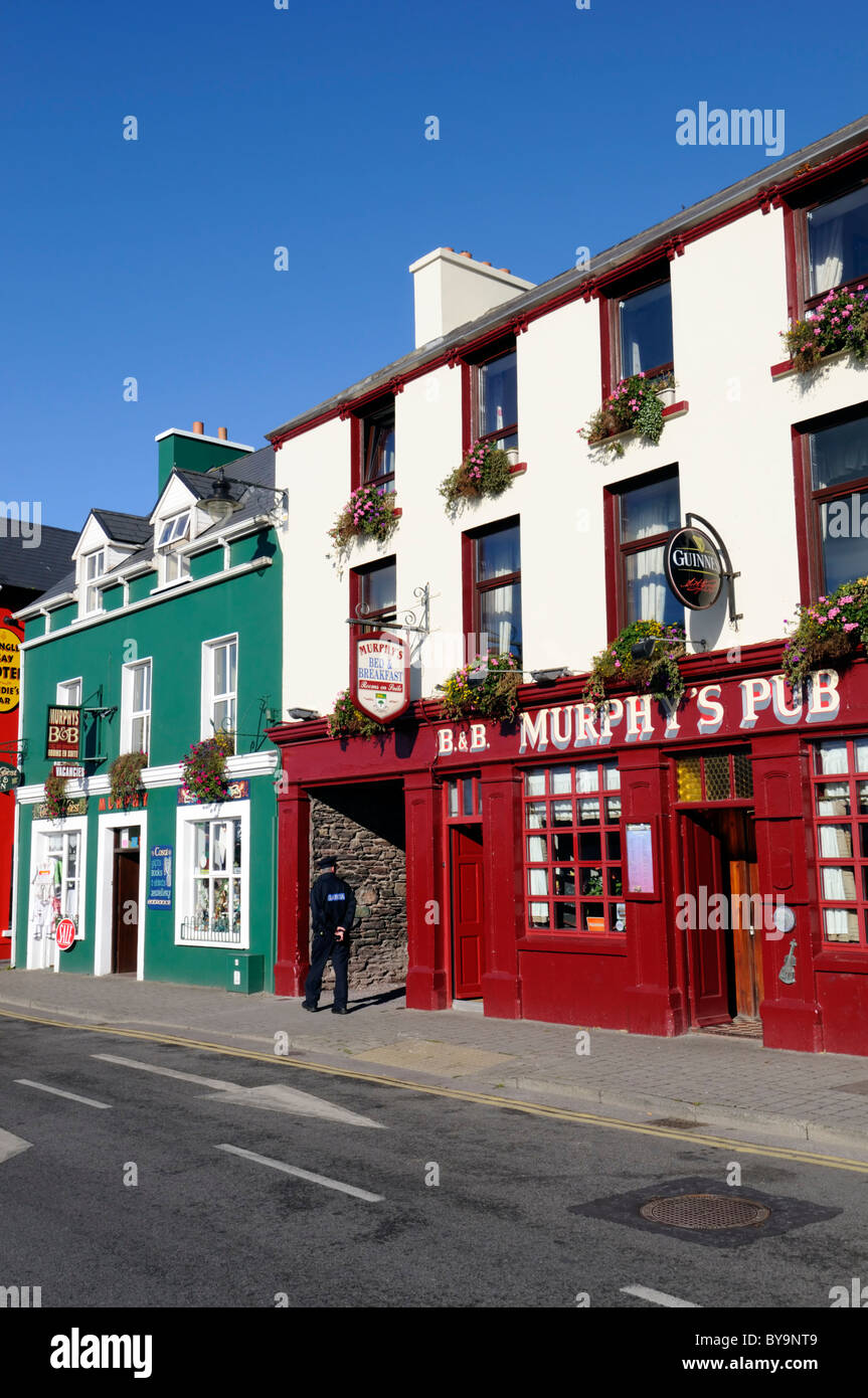 Dingle bars hi-res stock photography and images - Alamy