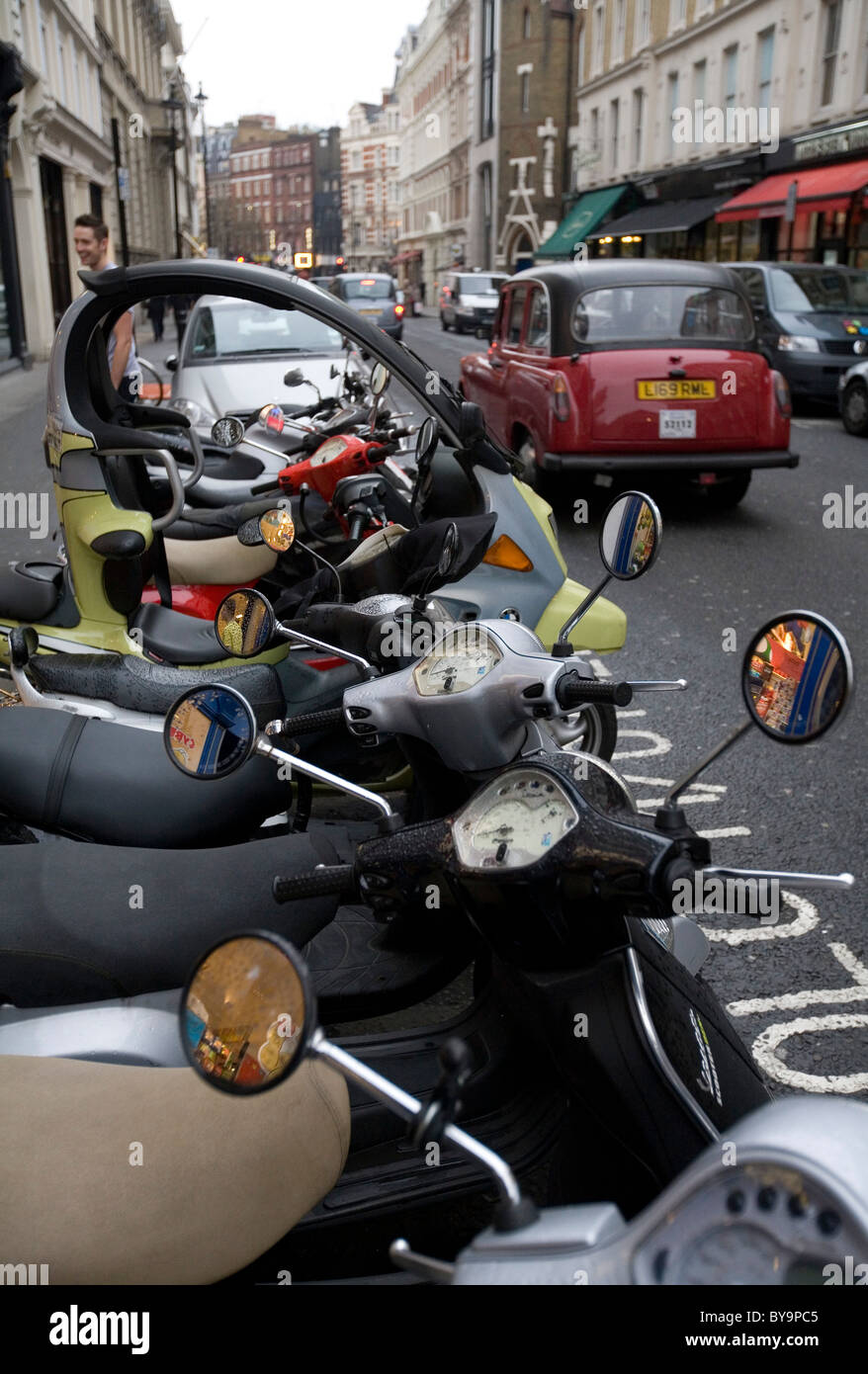 Mopeds High Resolution Stock Photography and Images - Alamy