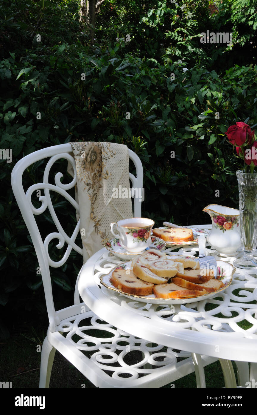 Tea and cakes in the garden Stock Photo - Alamy