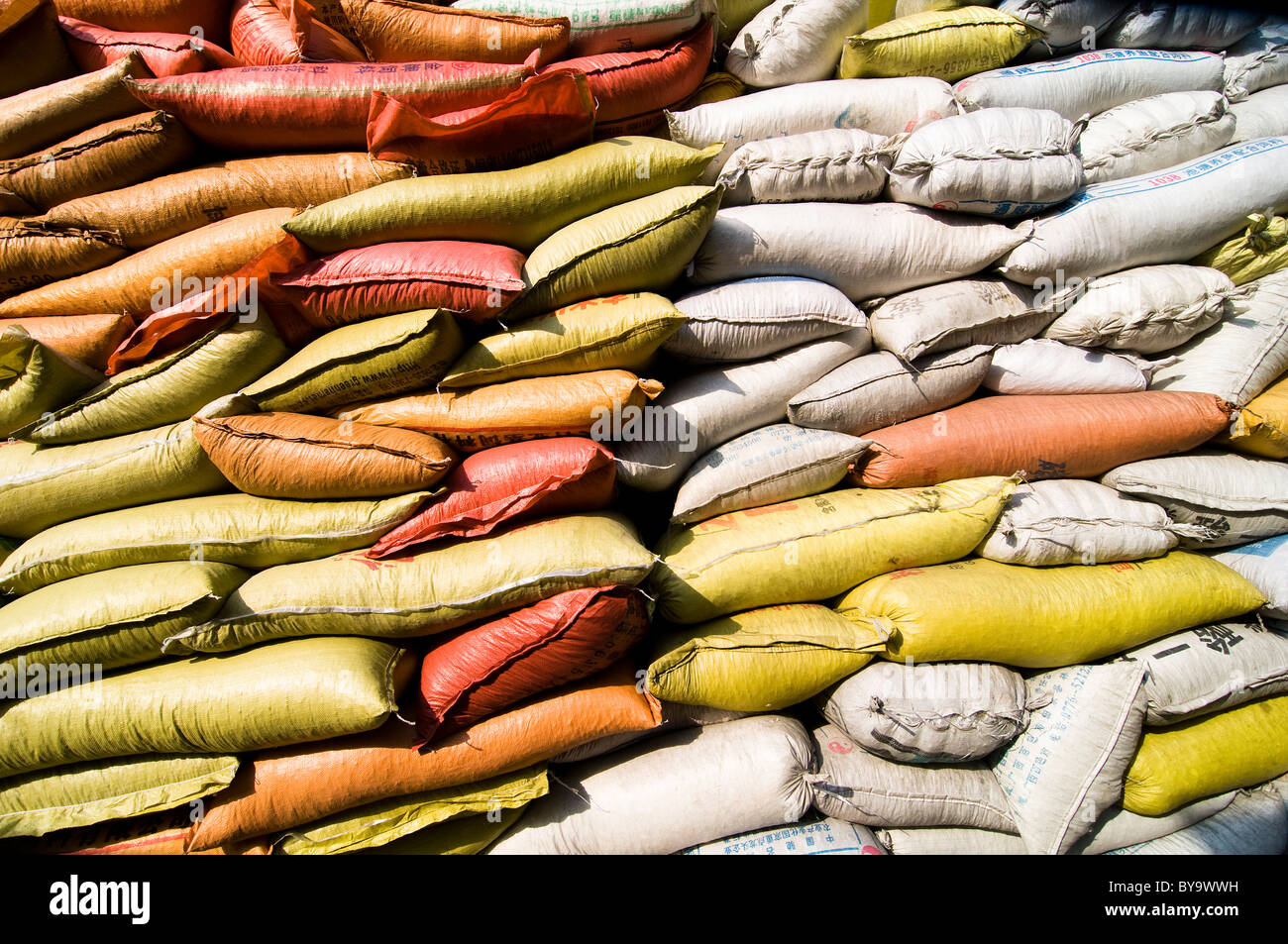 Bags of cement hi-res stock photography and images - Alamy