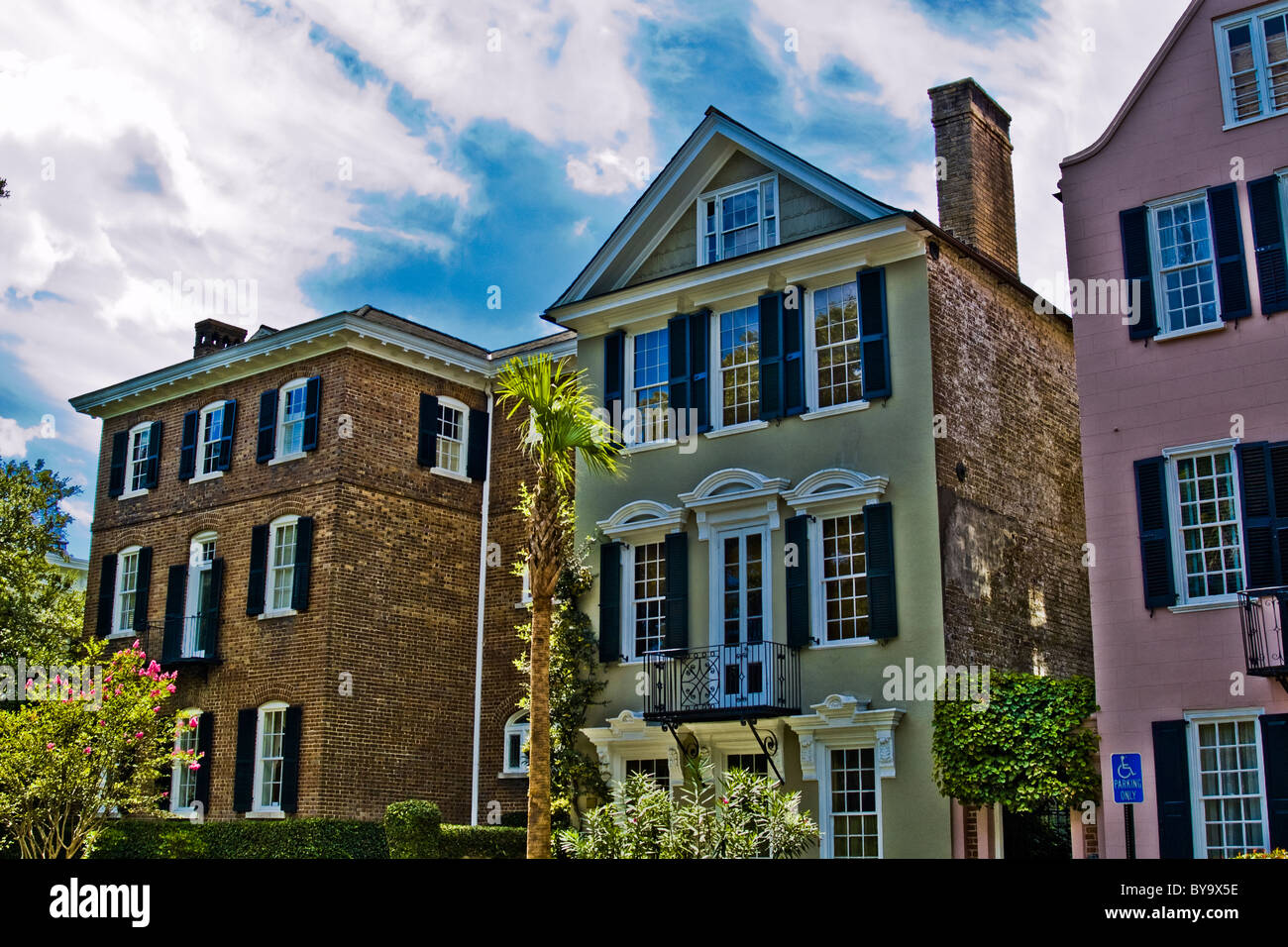 Charleston historic district hi-res stock photography and images - Alamy