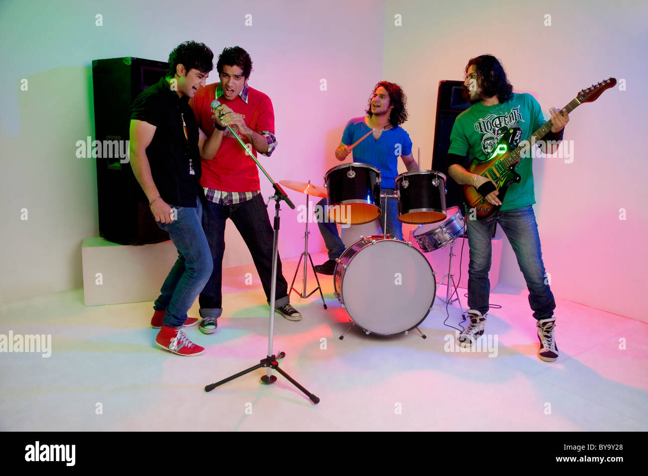Indian rock band hi-res stock photography and images - Alamy