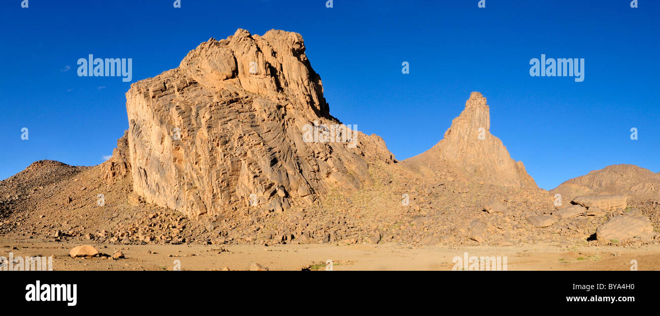Algeria ahaggar mountains hi-res stock photography and images - Alamy