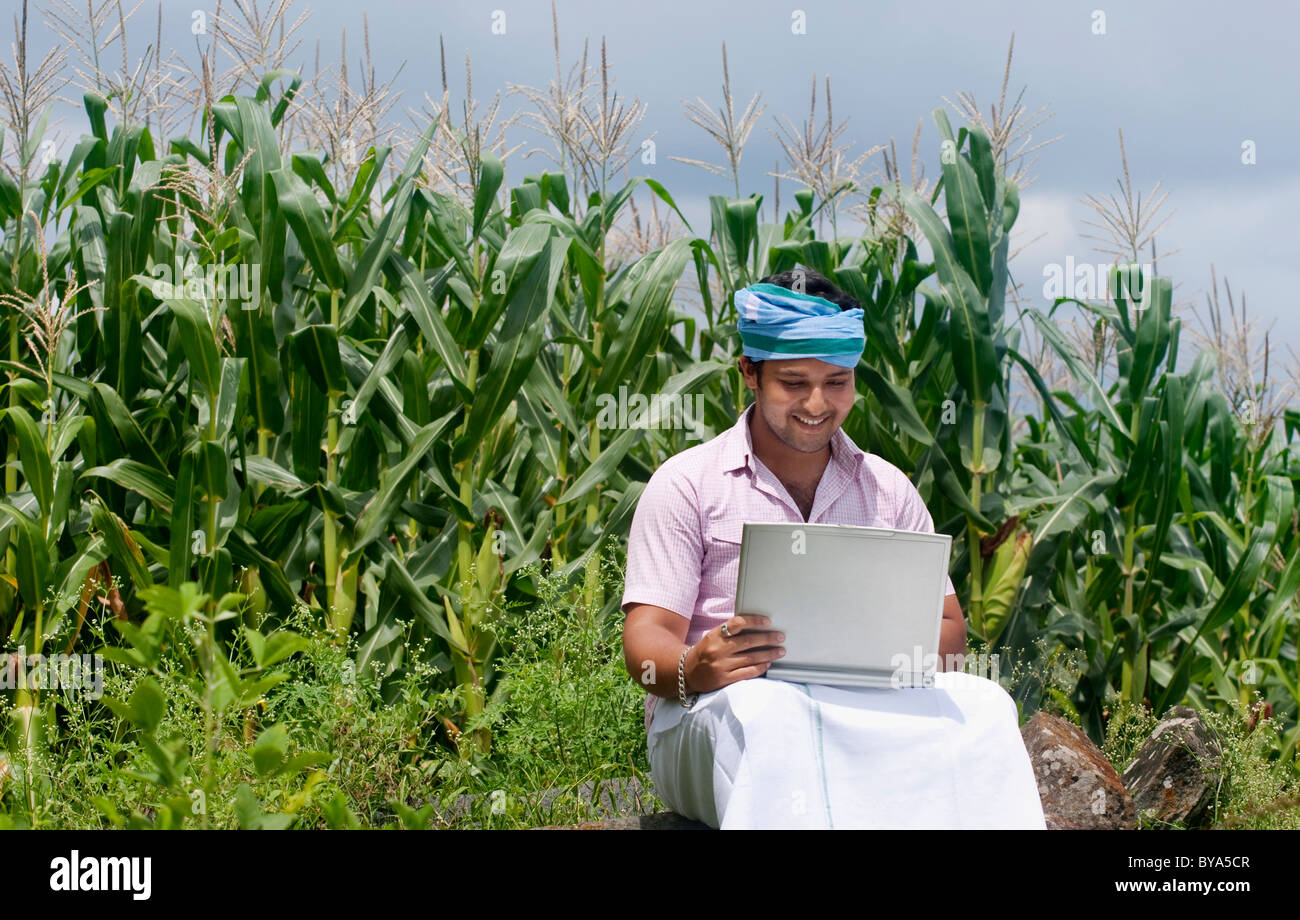 Indian comb hi-res stock photography and images - Alamy