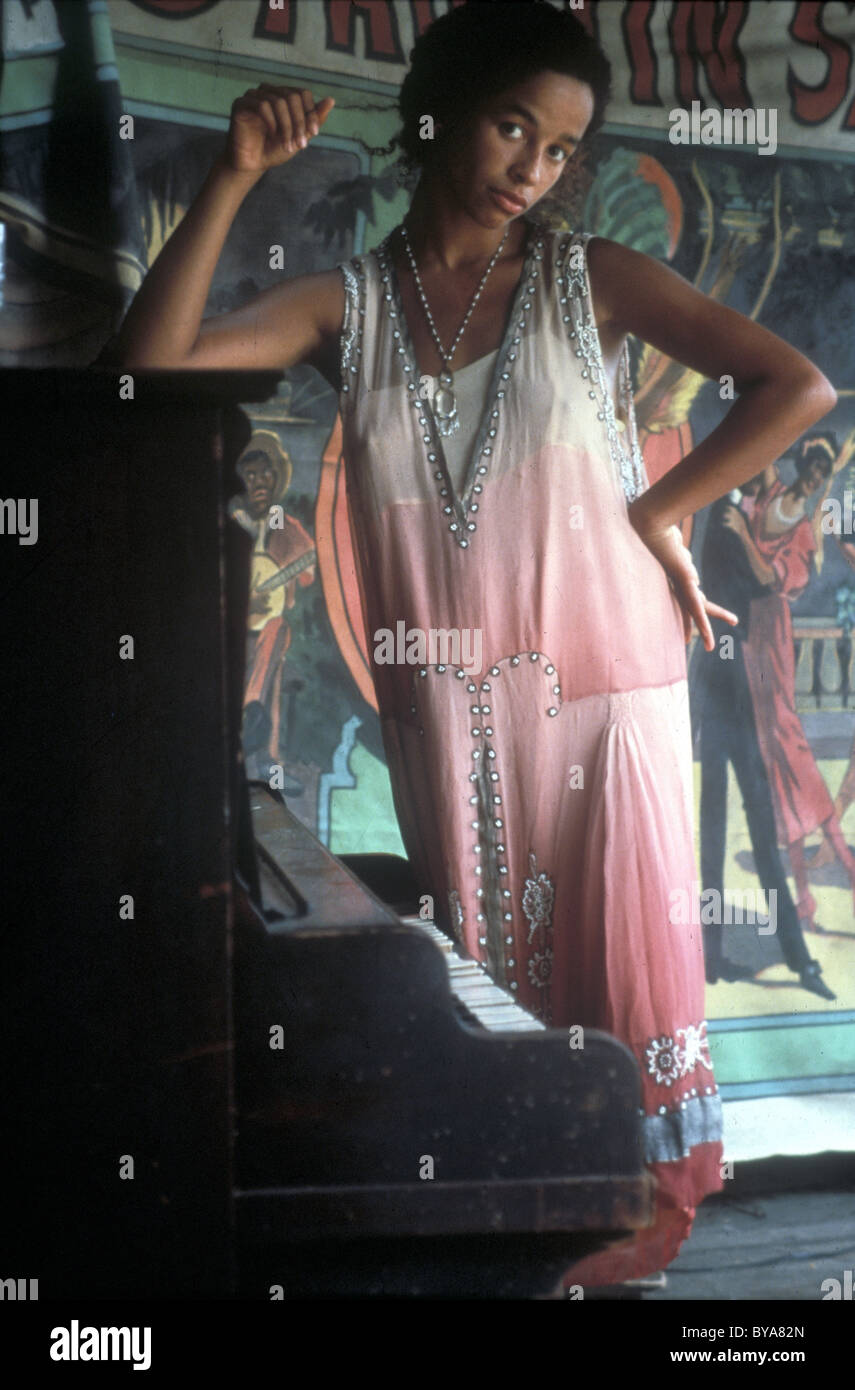 The Color Purple Year: 1985 - USA Director : Steven Spielberg Rae Down ...