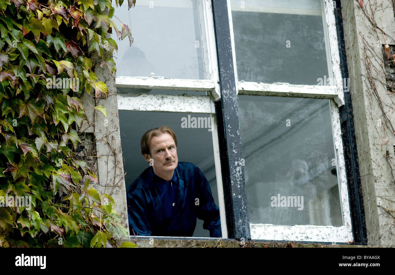 Director jonathan lynn hi-res stock photography and images - Alamy