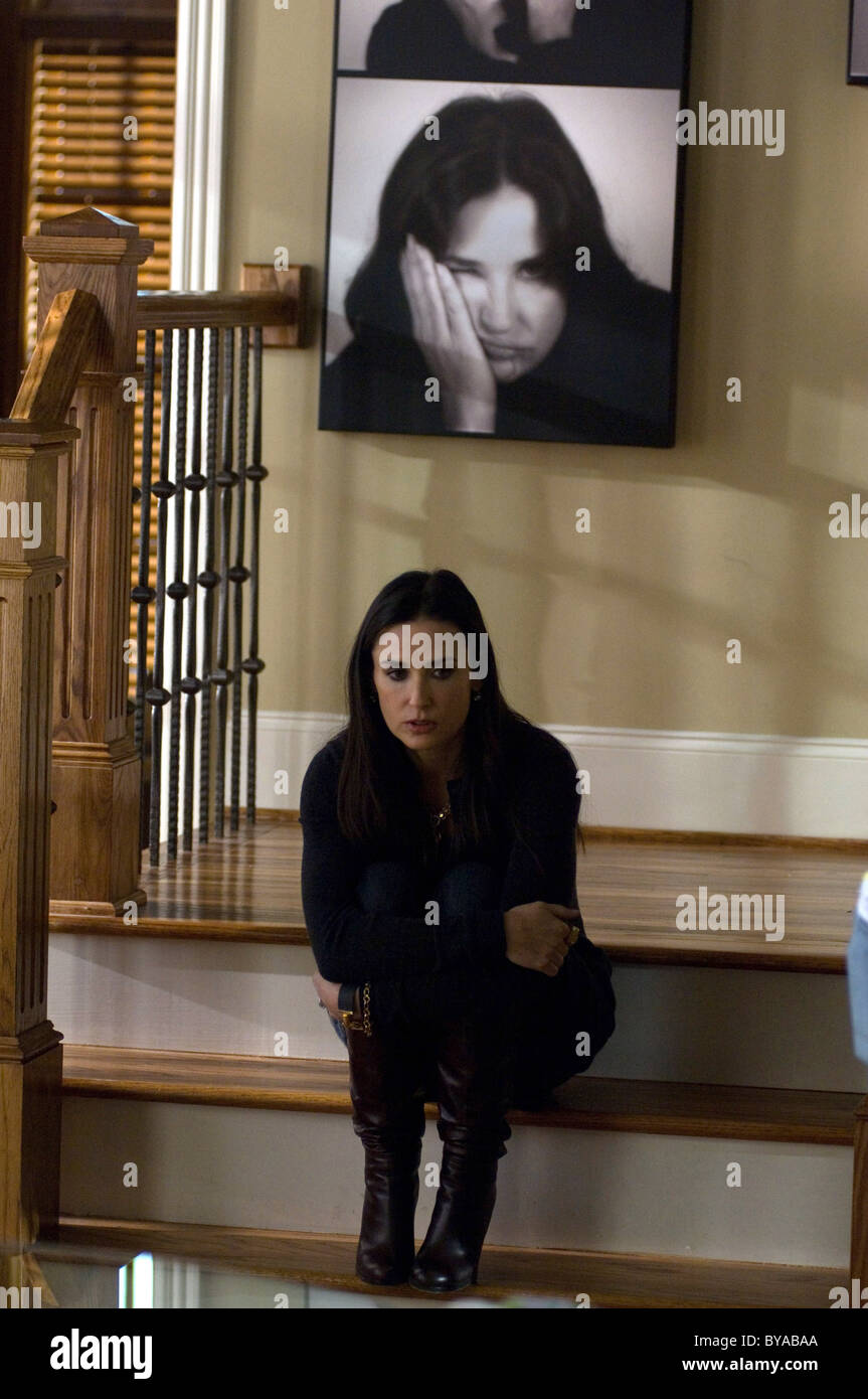 The Joneses Year : 2009 USA Director: Derrick Borte Demi Moore Stock ...