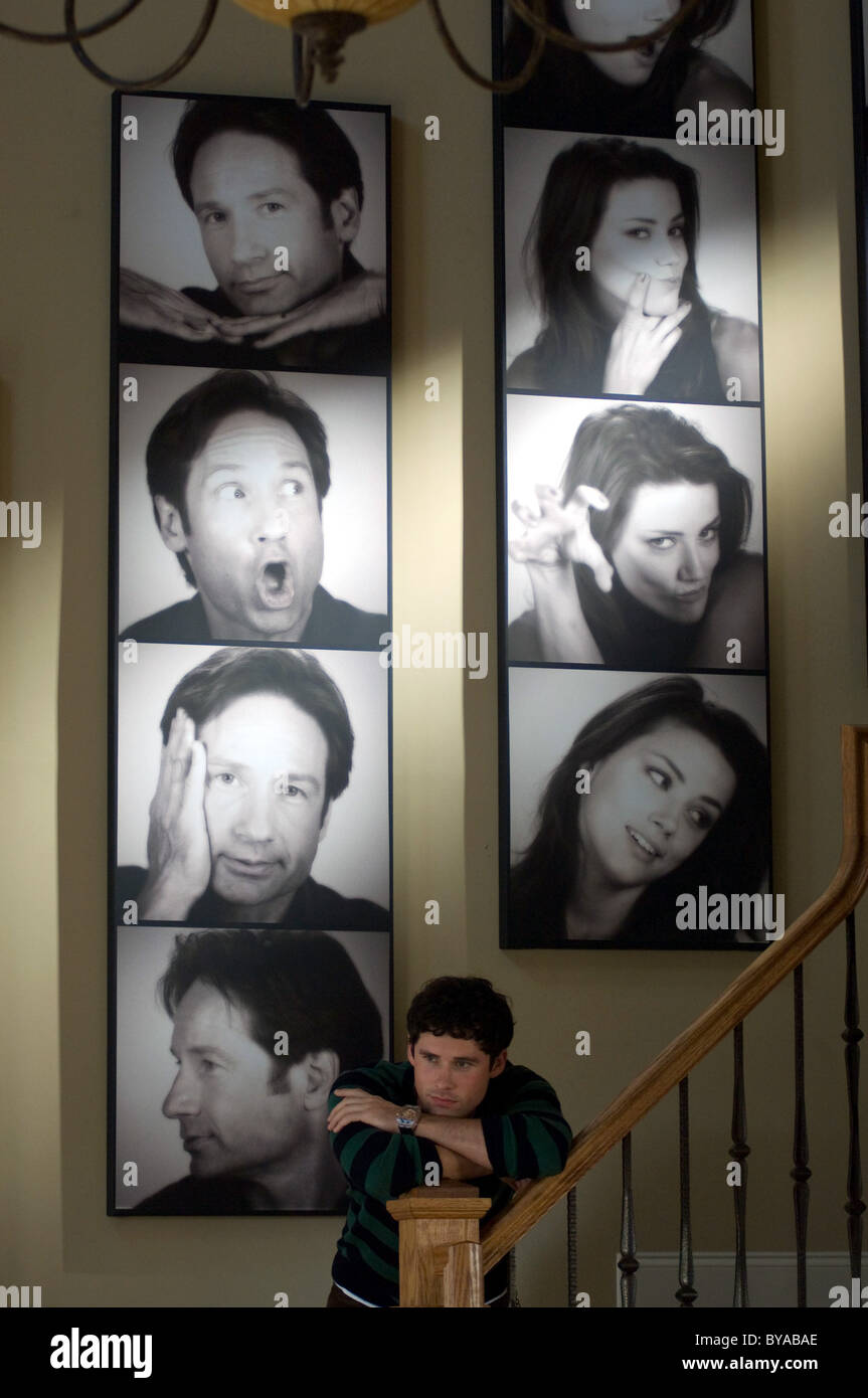 The Joneses Year : 2009 USA Director: Derrick Borte Ben Hollingsworth ...