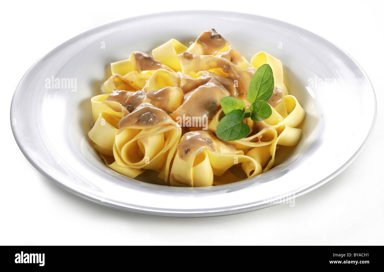 Plate of fettuccine ai funghi, pasta with mushrooms Stock Photo - Alamy
